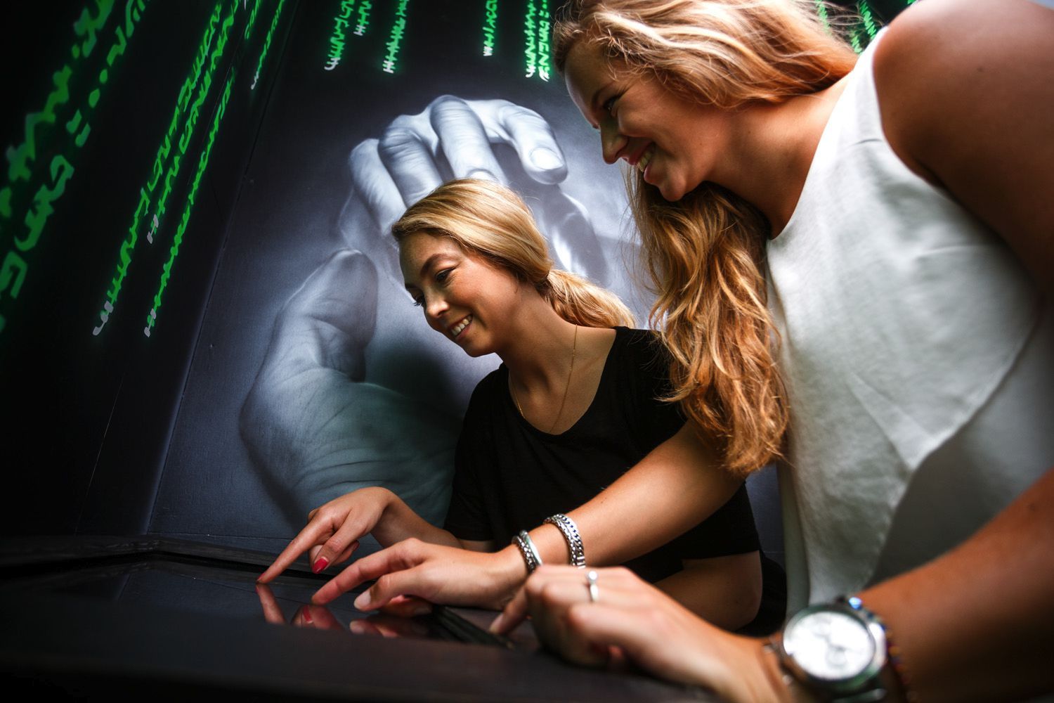 Deals - Kartfabrique | Karten, lasergamen en Prison Island in Utrecht ...